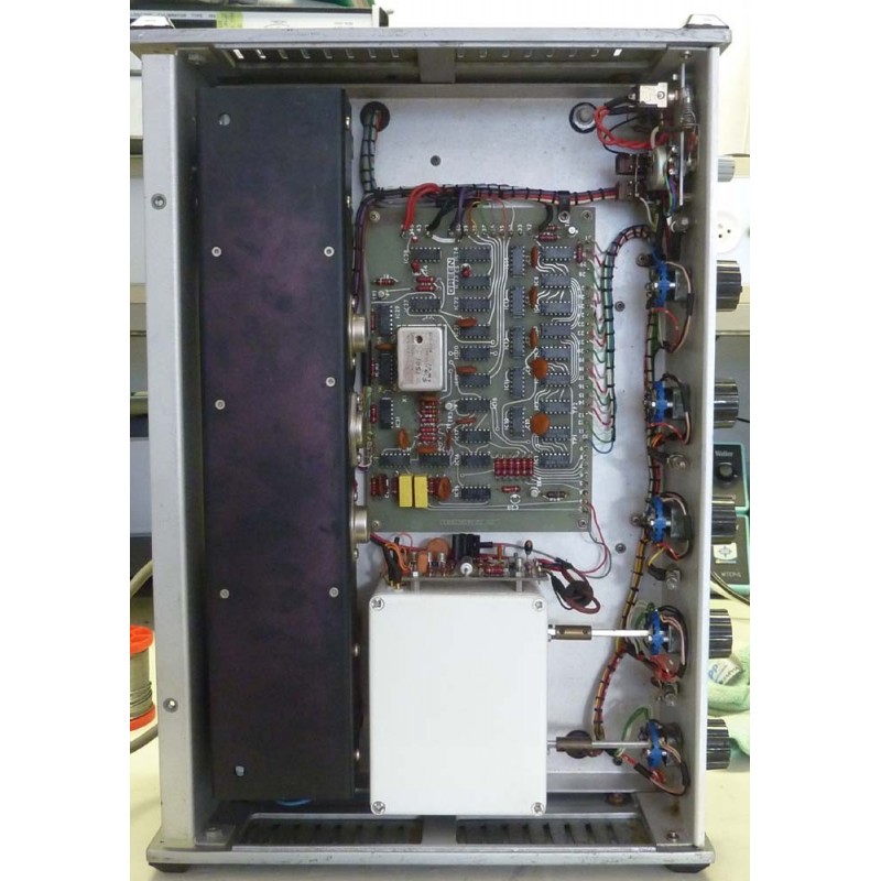 Bradley 235 Syntesized Digital Signal Generator