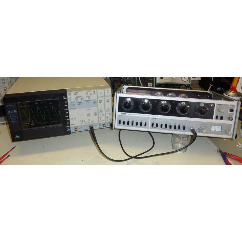 Bradley 235 Syntesized Digital Signal Generator
