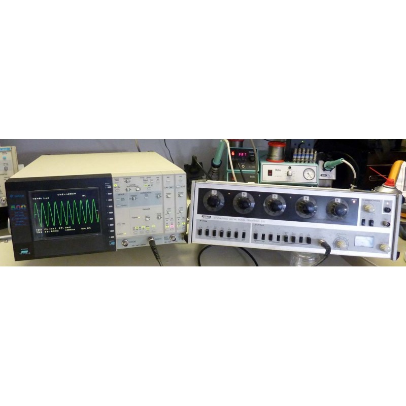 Bradley 235 Digital Syntesized Signal Generator
